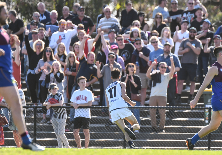 AFL Victoria welcomes update on crowd sizes for community football ...